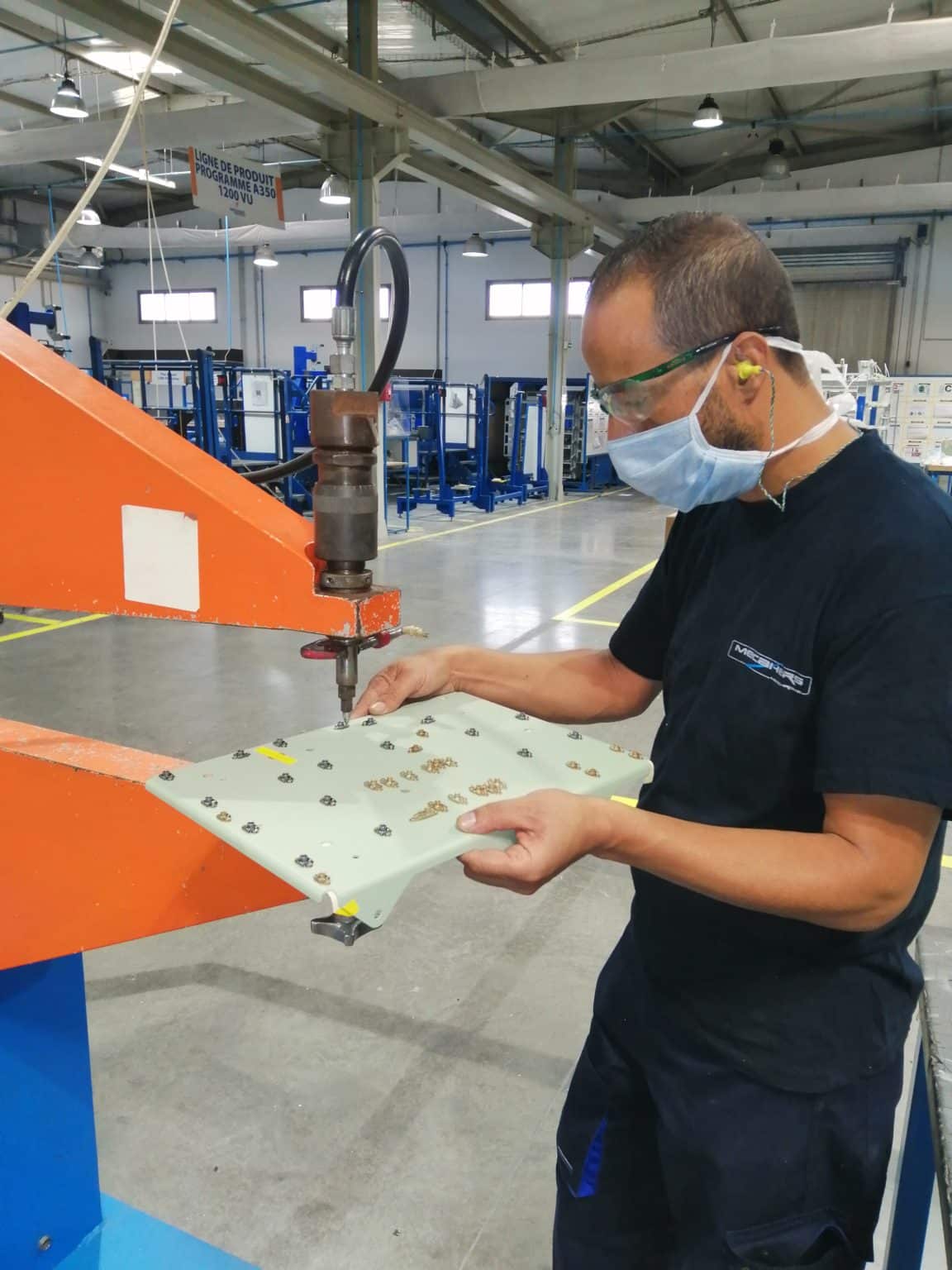 Homepage Mecachrome : aerostructure, aeroengine, automotive, DNES